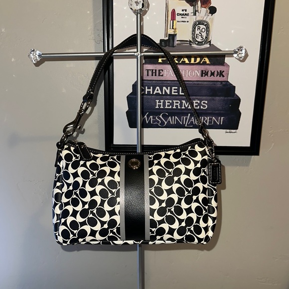 Coach | Bags | Coach Whiteblack Signature Leather Baguette Euc Just ...